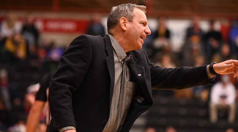 Matt Reimer Out as SCSU Men's Basketball Coach - KVSC 88.1 FM