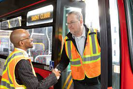 Metro Bus CEO Named as Most Admired CEO - KVSC 88.1 FM