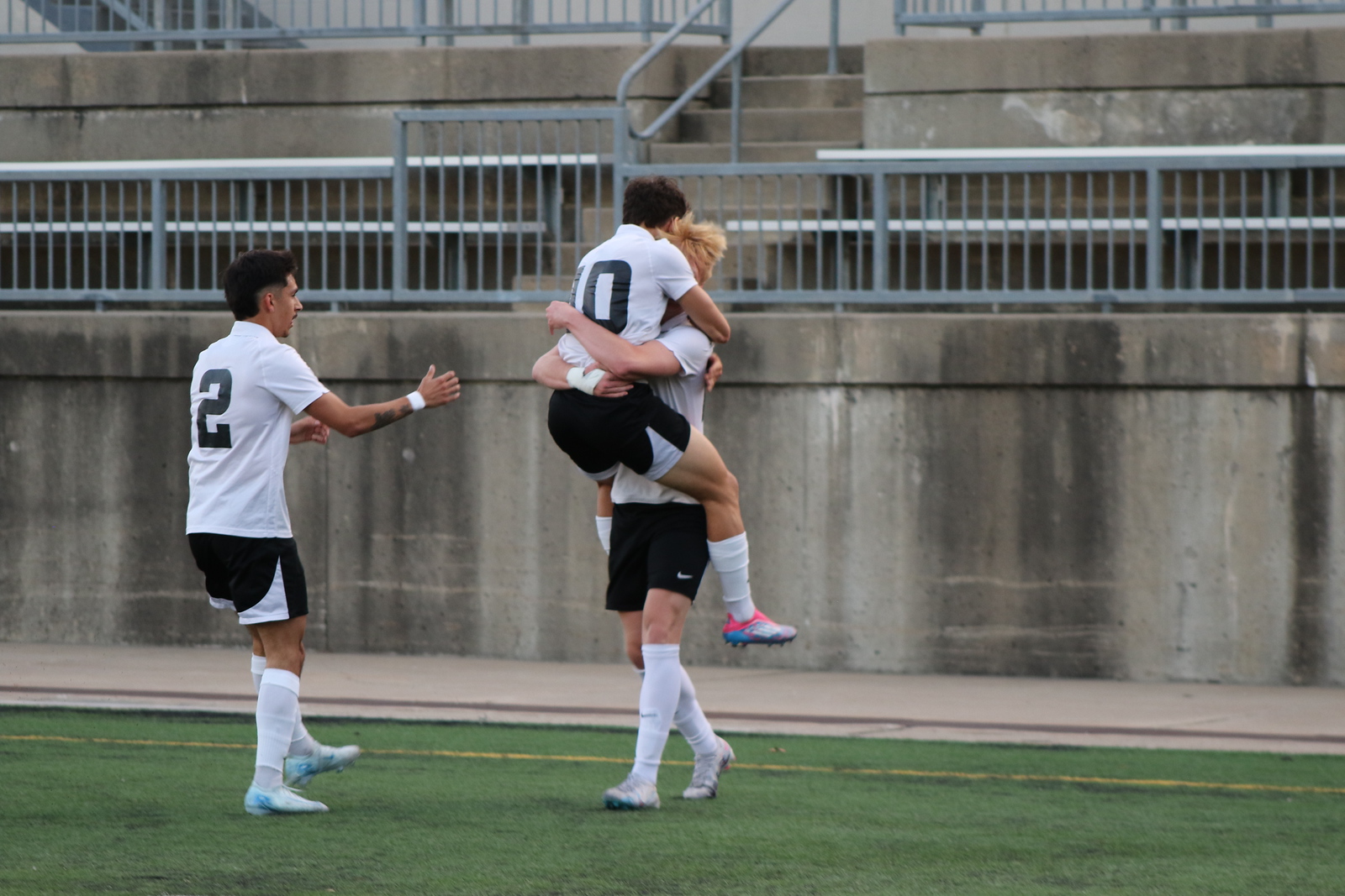 Huskies Down Peacocks as Caputo Breaks School Record. - KVSC 88.1 FM